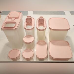 Tupperware | Kitchen | 22 Piece Rose Pink Vintage Tupperware | Poshmark